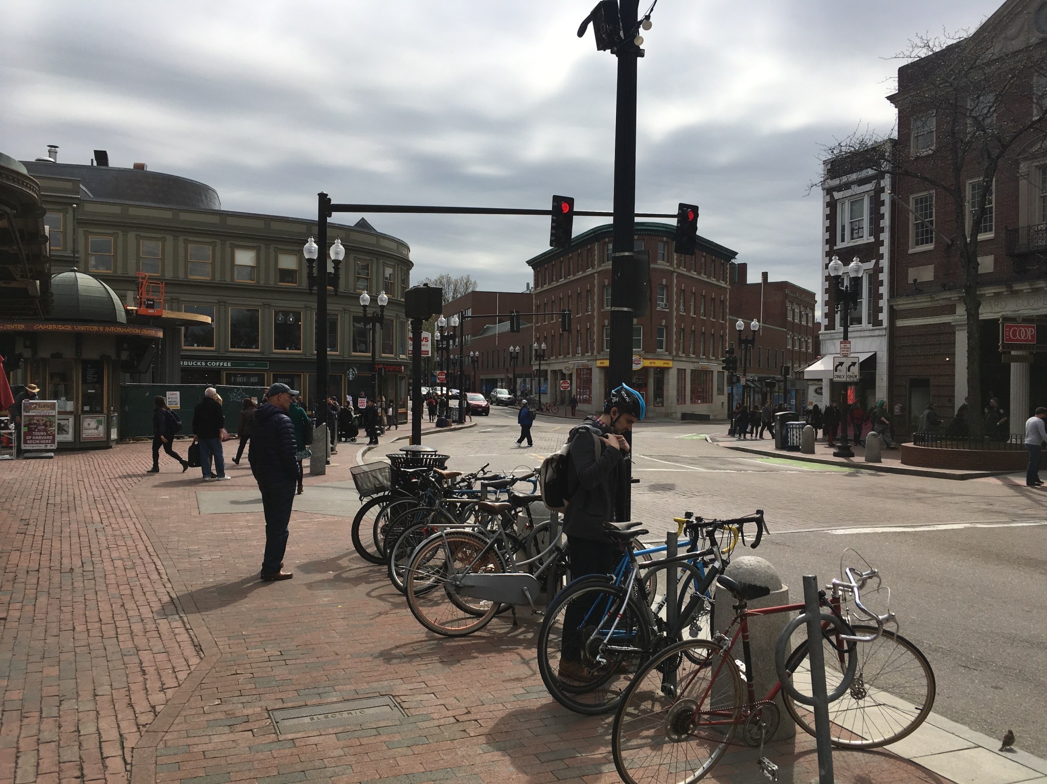 Cambridge Will Ax Two Car Lanes From Harvard Square - Streetsblog ...
