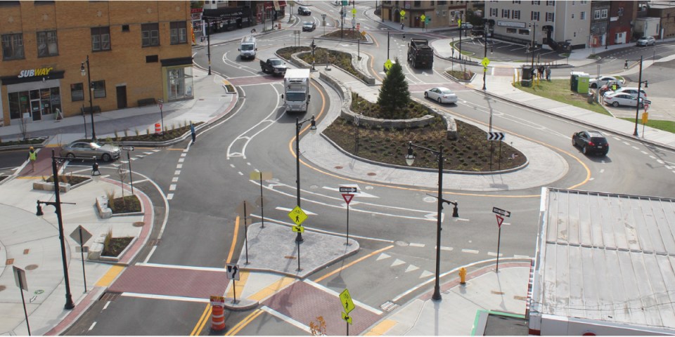 New Roundabout Curbs Crashes In Worcester's Kelley Square - Streetsblog ...