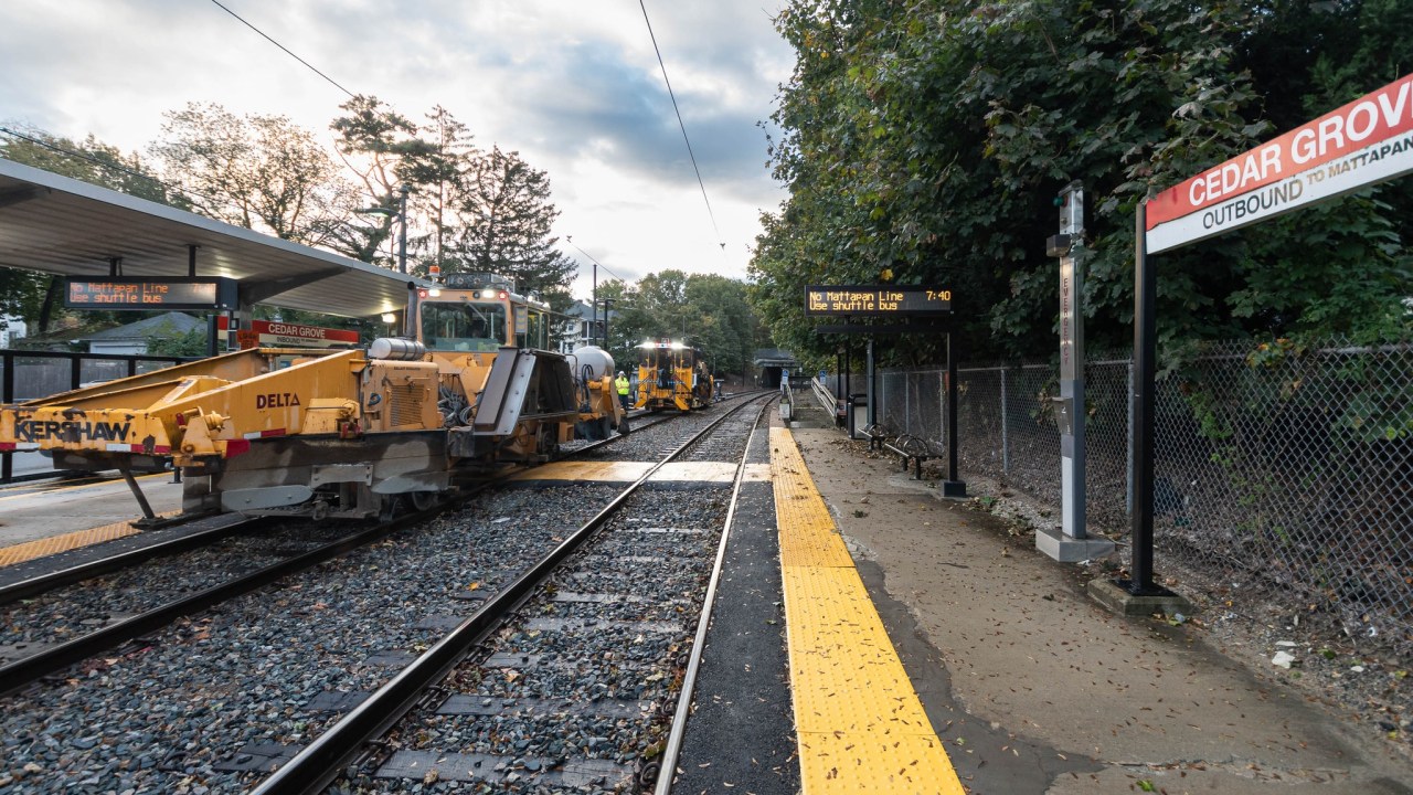 Massachusetts Wins $472 Million 'Mega' Grant for North Station ...