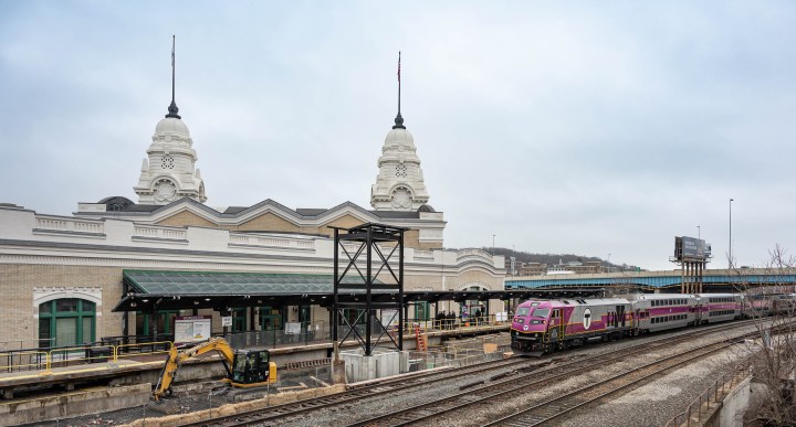 MBTA Regional Rail Schedule Changes Add More Service on Worcester ...