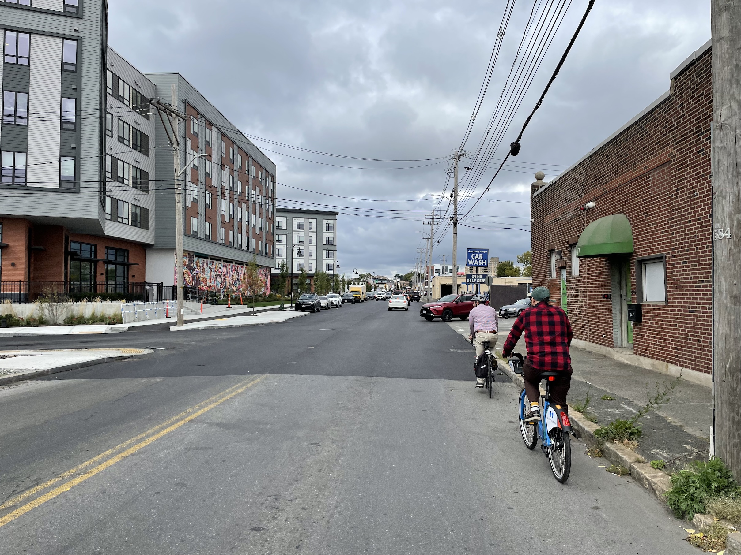 Everett, Chelsea Add Bus Lanes to Support New Bus Route Through A ...