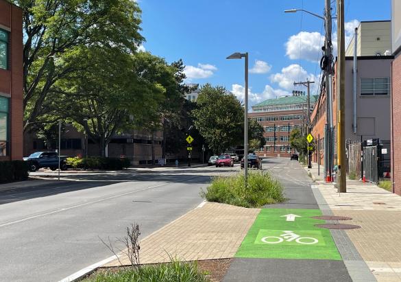Eyes On the Street: Filling In Gaps In Cambridge's Bike Network - Streetsblog Massachusetts
